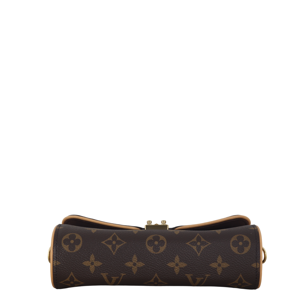 Louis Vuitton Camille Pochette Monogram – Luxe.It.Fwd